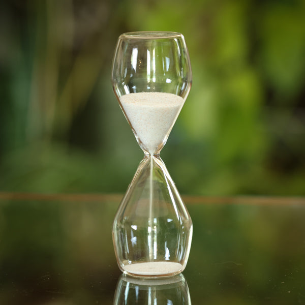 5 Minute Natural Freestanding Hourglass – JustHourglasses